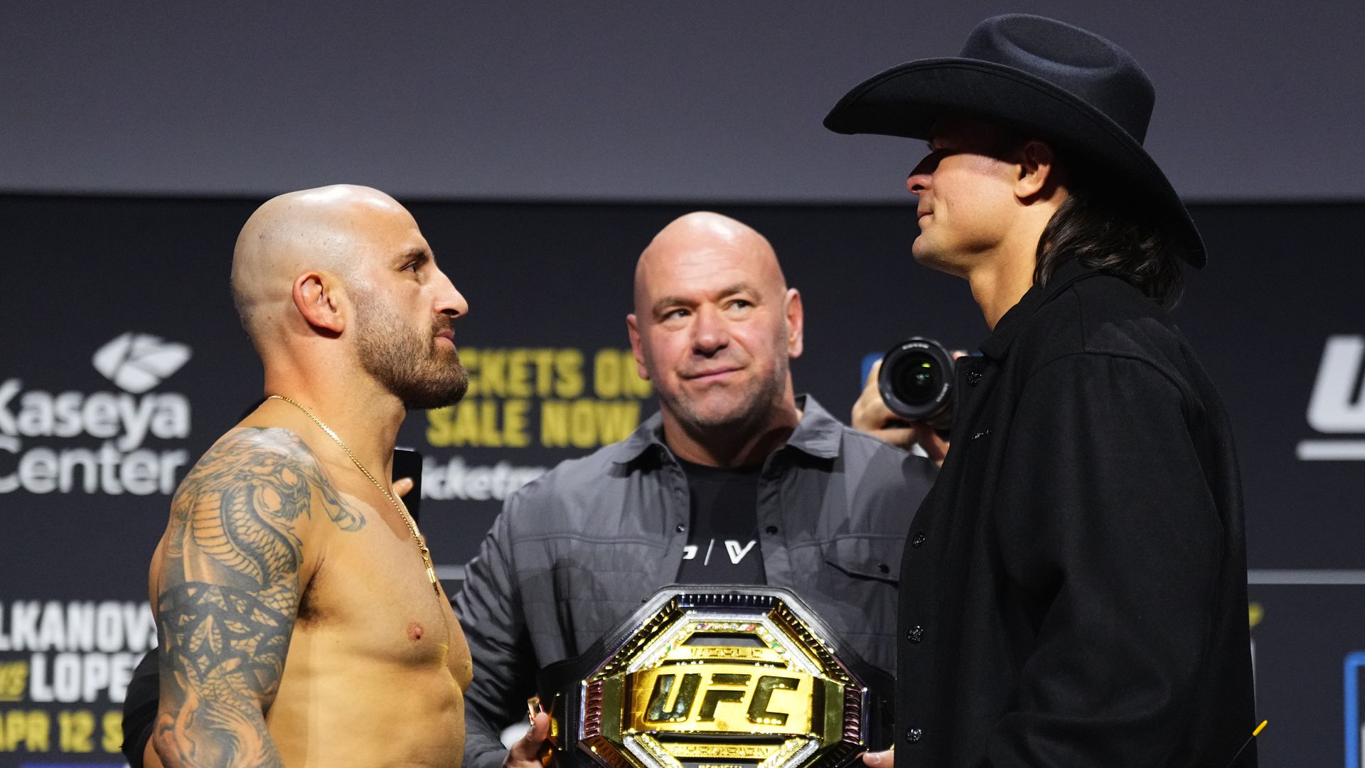 New UFC 314 main card revealed after losing Carlos Prates vs. Geoff Neal