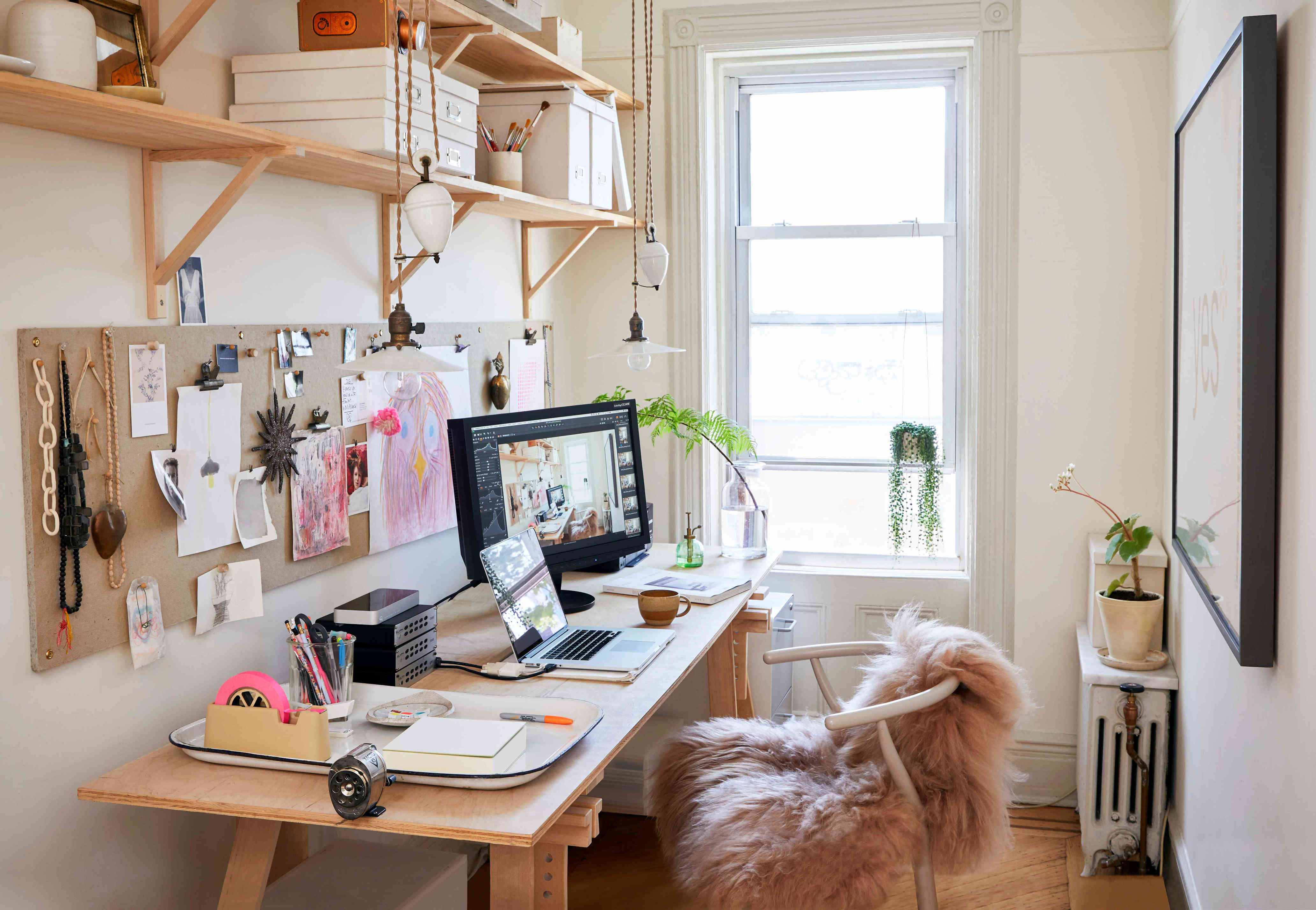 The Traditional Home Office Is Shrinking—Here's How to Maximize a Small ...