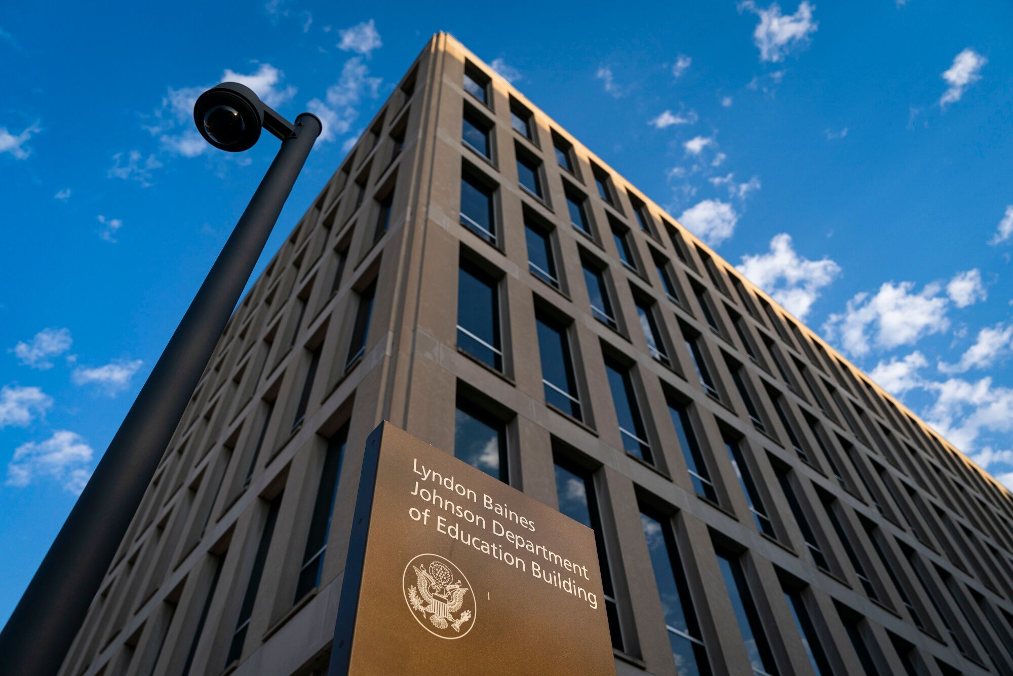 Appeals Court Lifts Some Limits on DOGE Access at US Agencies