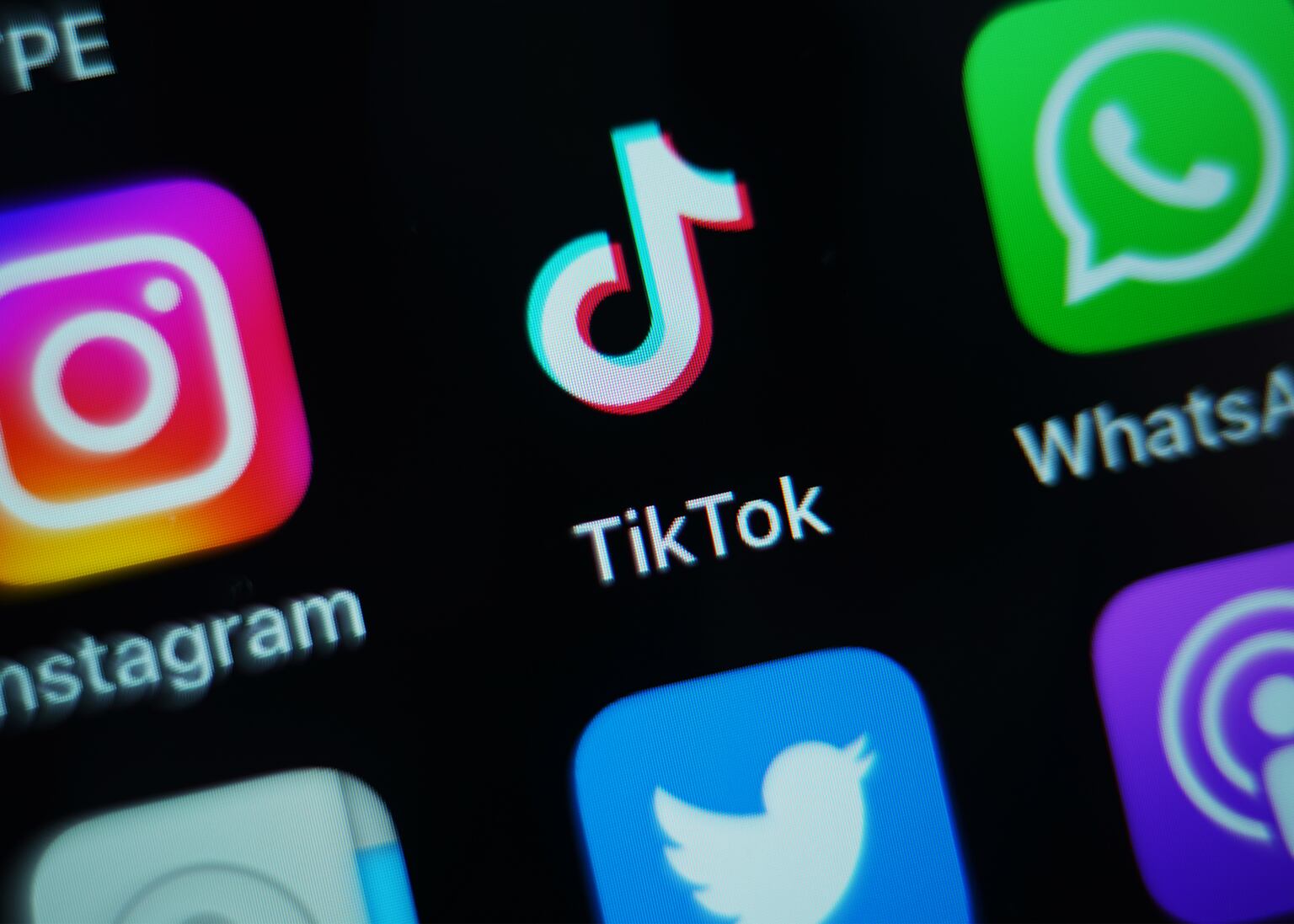 TikTok sparks surge in rioting at south Belfast flashpoint