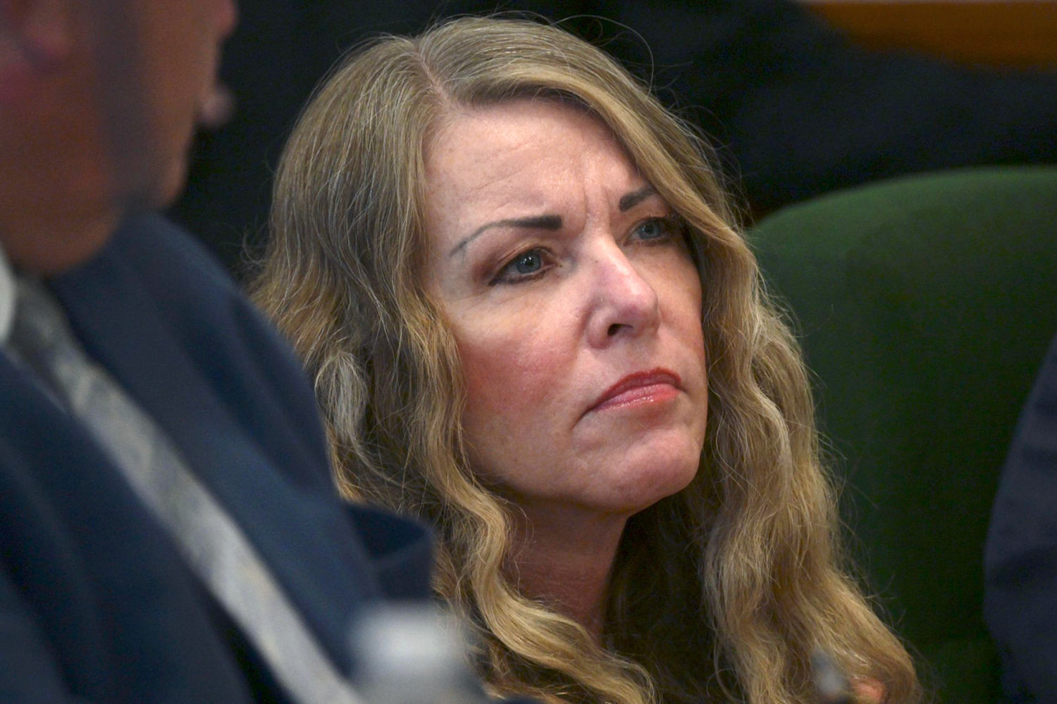 'Doomsday mom' Lori Vallow represents herself in trial over killing of ...