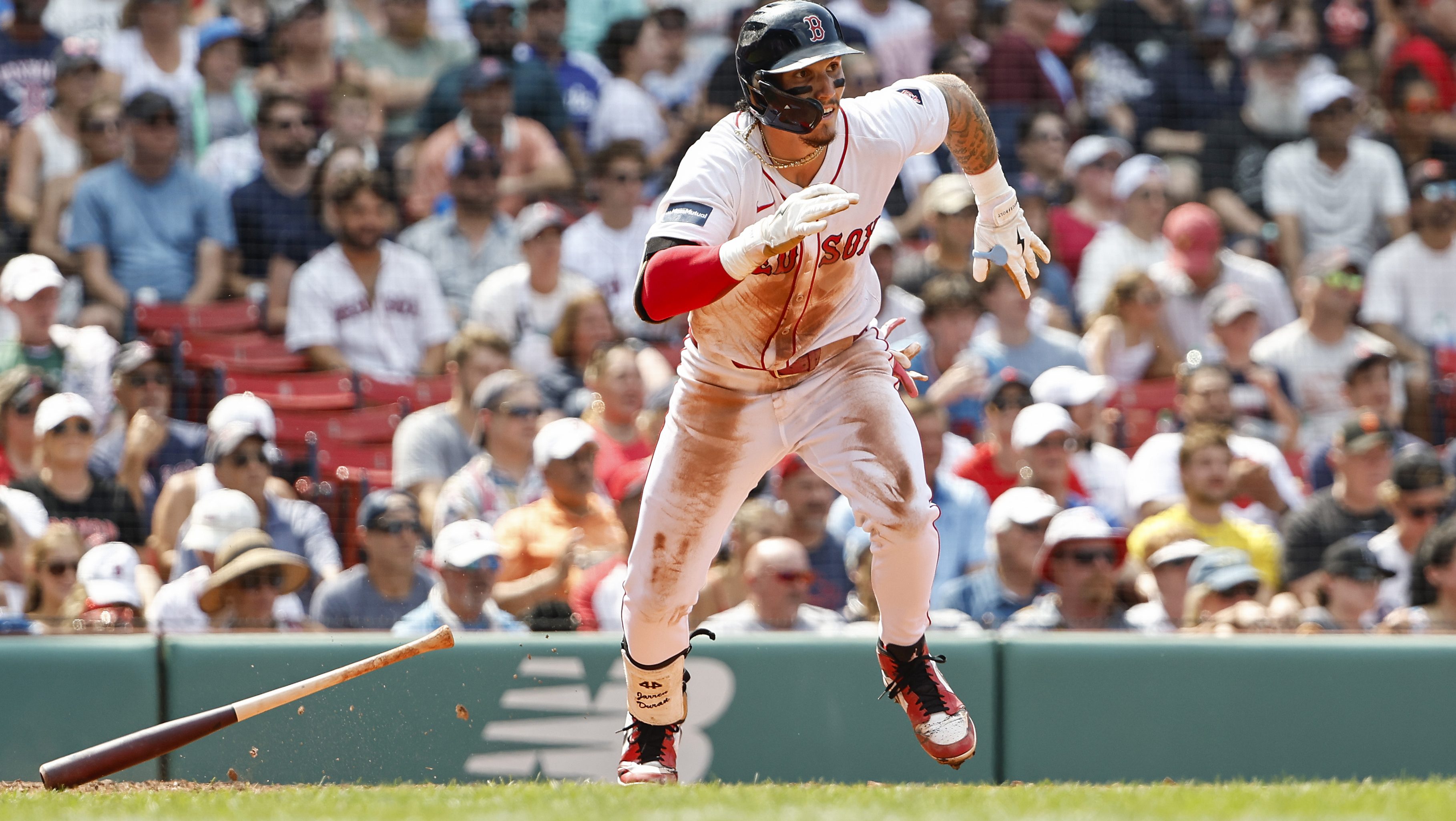 “I Felt Like I Was Drowning”: Red Sox Star Reveals How Social Media ...