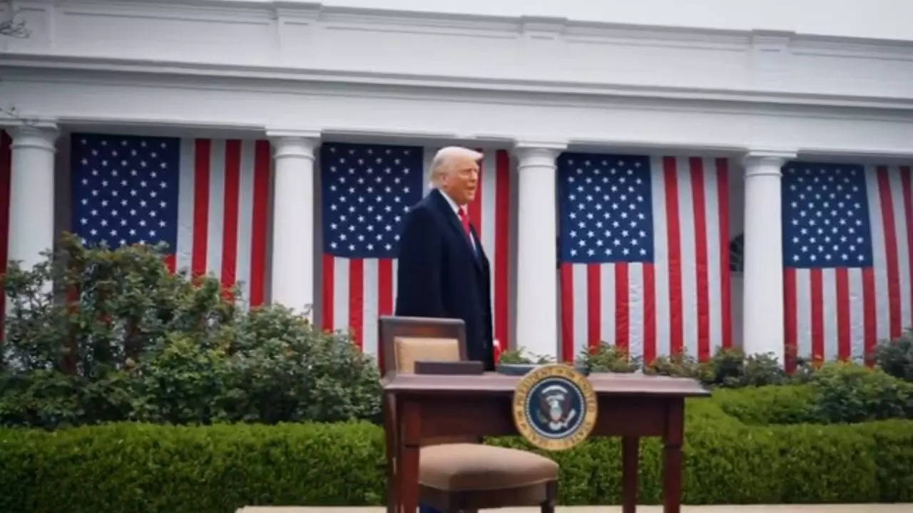 "Don't be a PANICAN", says Donald Trump: Here's what it means-8 bizarre ...