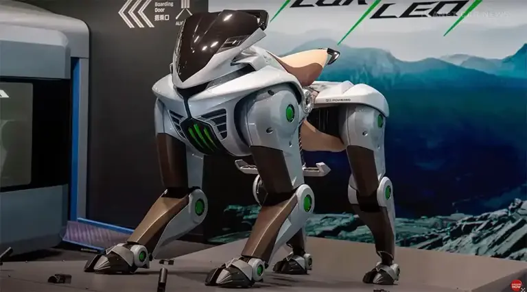Kawasaki Unveils a Rideable Robot Horse That Runs on Hydrogen and Moves ...