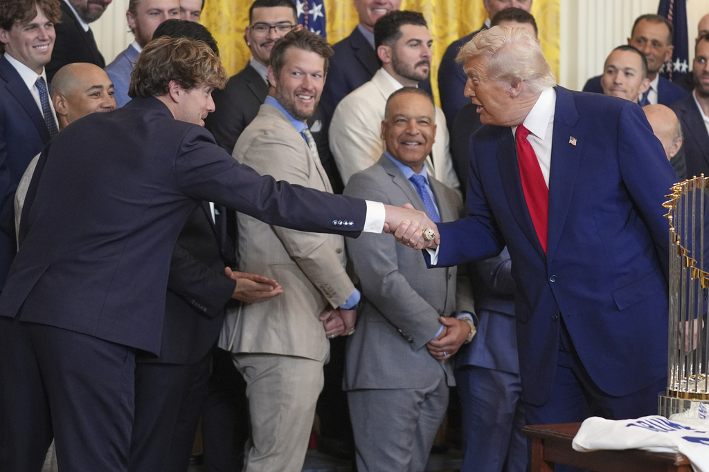Ohtani, Betts and World Series champion Dodgers visit Trump at the ...