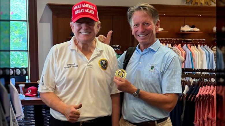 Trump's Unflattering Makeup-Free Golf Weekend Gets Put On Blast