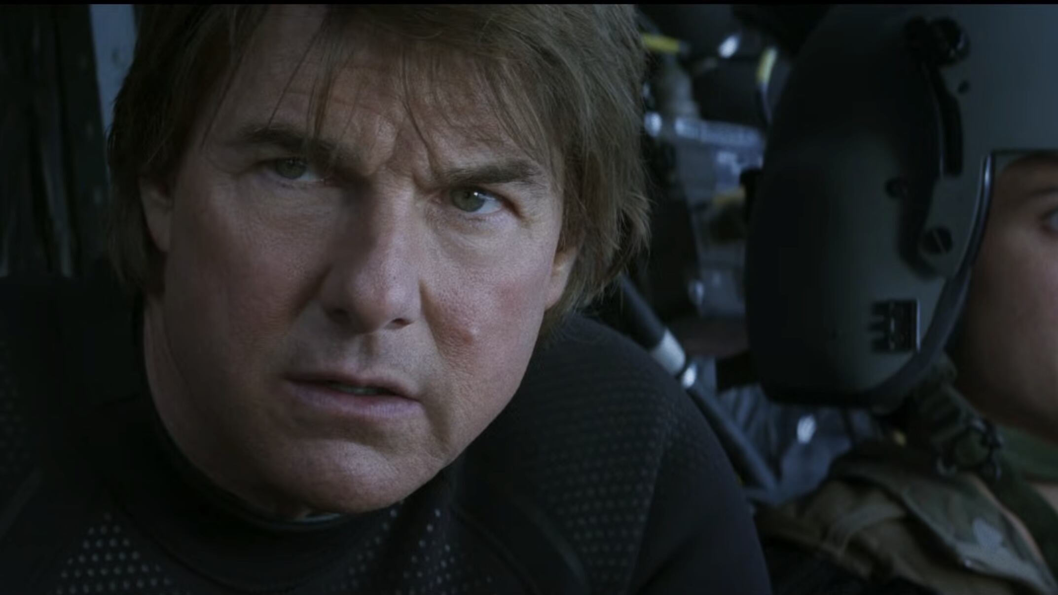 Watch 62-Year-Old Tom Cruise Hang From a Plane in ‘Mission: Impossible ...