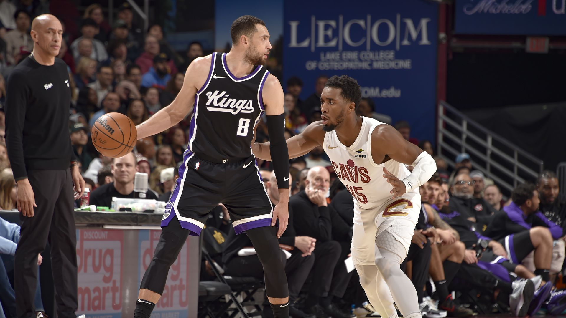 NBA acknowledges missed call in Cavs loss