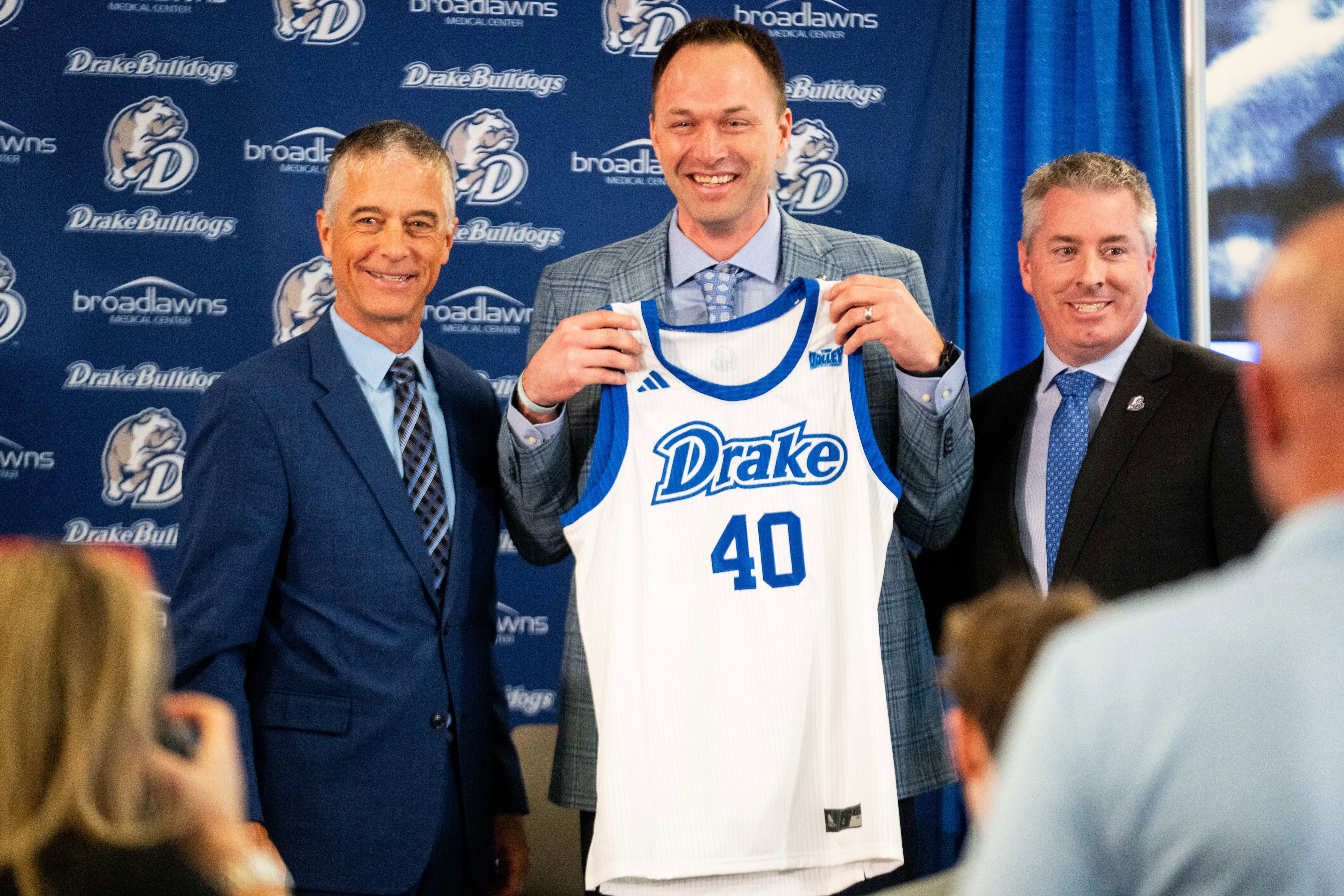 Drake basketball adds late commitment from point guard LJ Rush