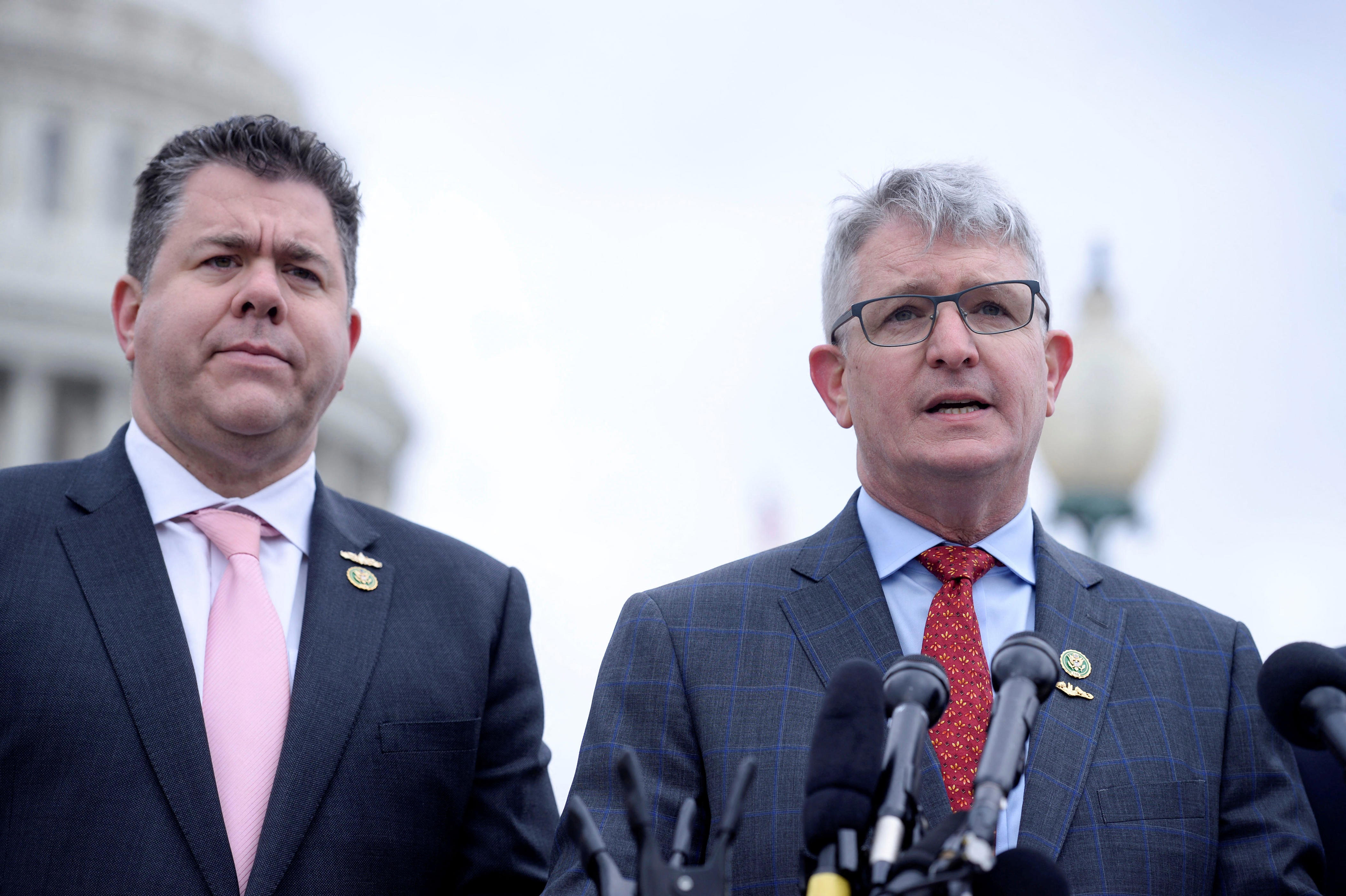 Warren hits Trump nuclear weapons nominee over qualifications, China ...