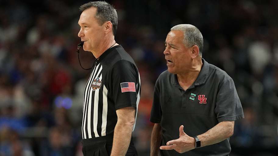 Who are the officials in Monday night’s Houston-Florida title game?
