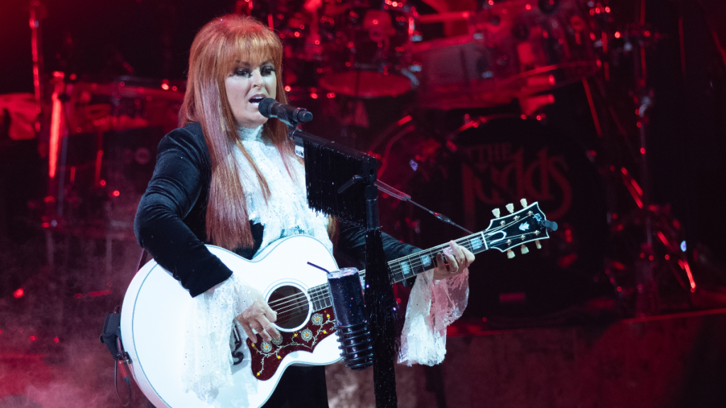 Wynonna Judd Makes Major Announcement & Fans Can't Stop Cheering