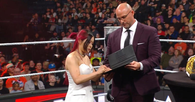 Women's World Championship Match At WWE WrestleMania 41 Changed To A Triple Threat