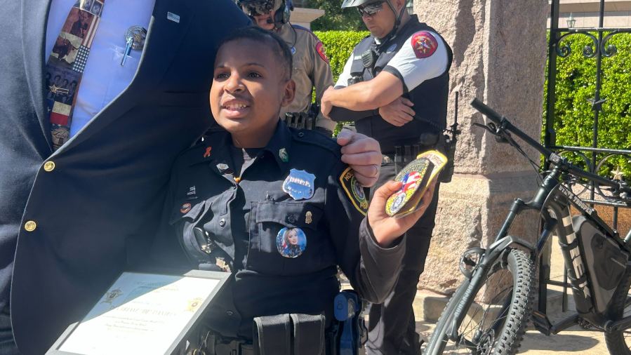 Burrows, House honor swearing in of ‘DJ’ Daniel at Texas Capitol
