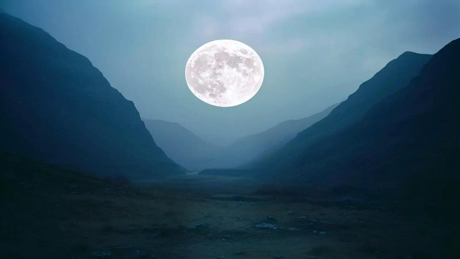 April Pink Moon 2025: Date, Time and How to Watch Full Moon in April?