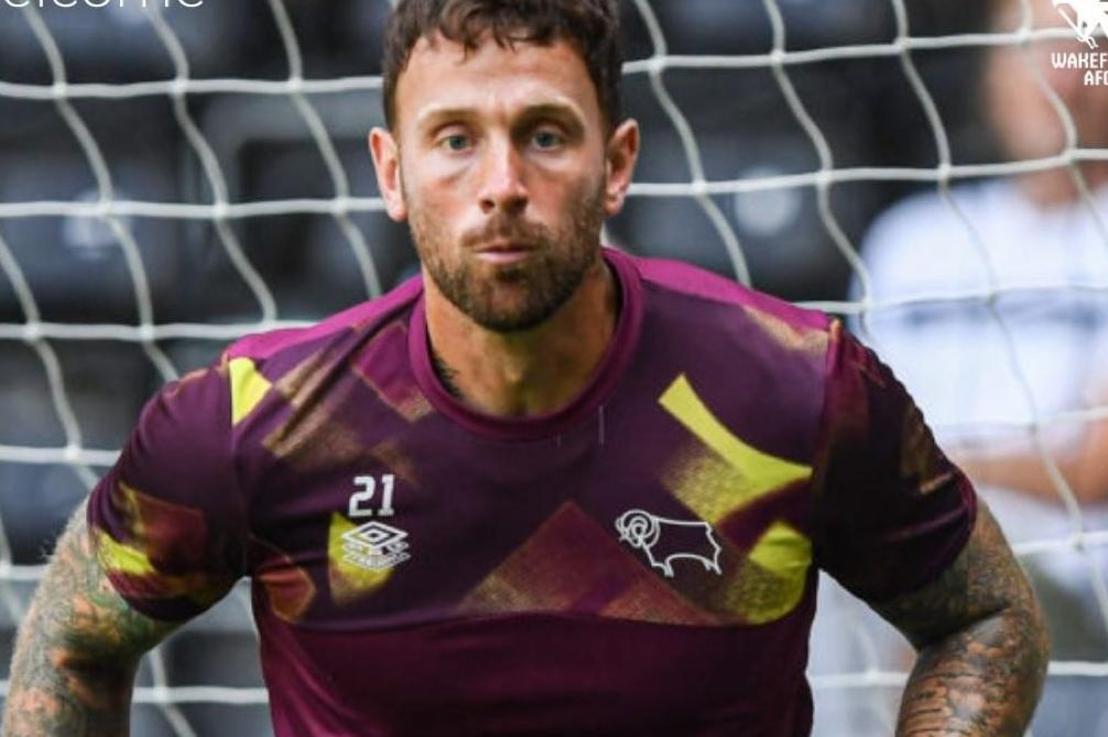 New boys Anthony Dwyer and Scott Loach make impression as Wakefield AFC ...