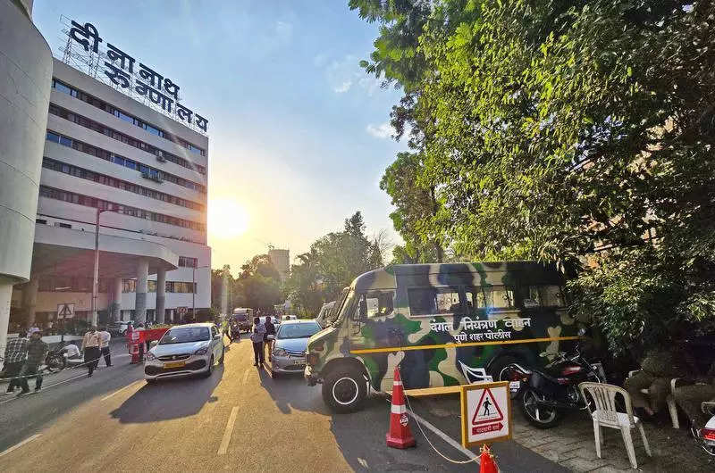 'Didn't follow golden hour protocol': Probe finds Pune hospital at ...