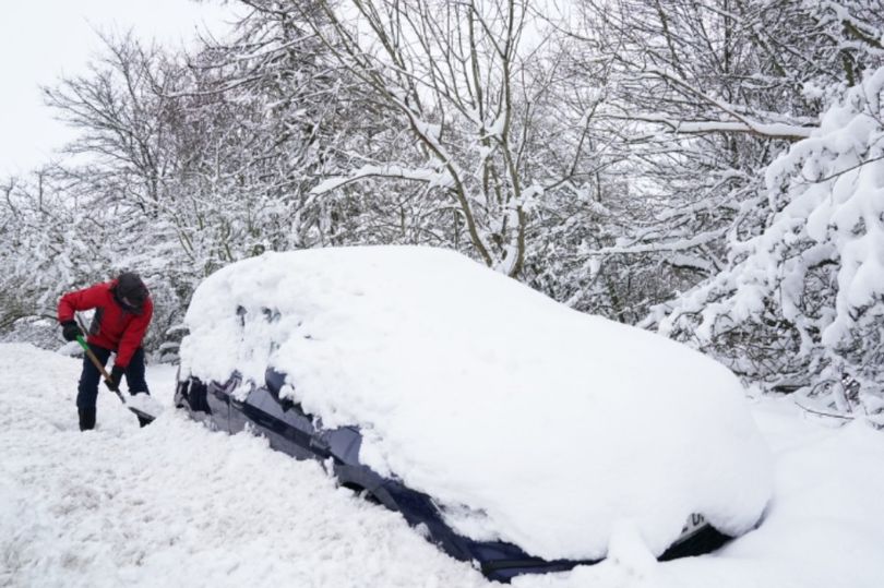 All the parts of England facing 3cm snow as BBC Weather team issues warning