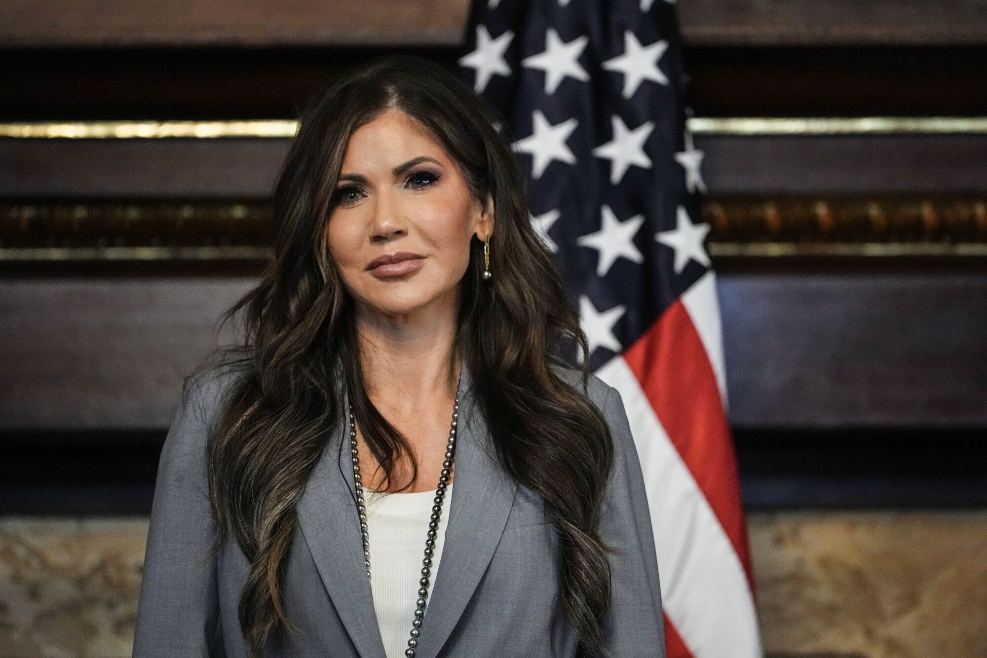 Homeland Security Chief Offers Staff Three Choices to Depart