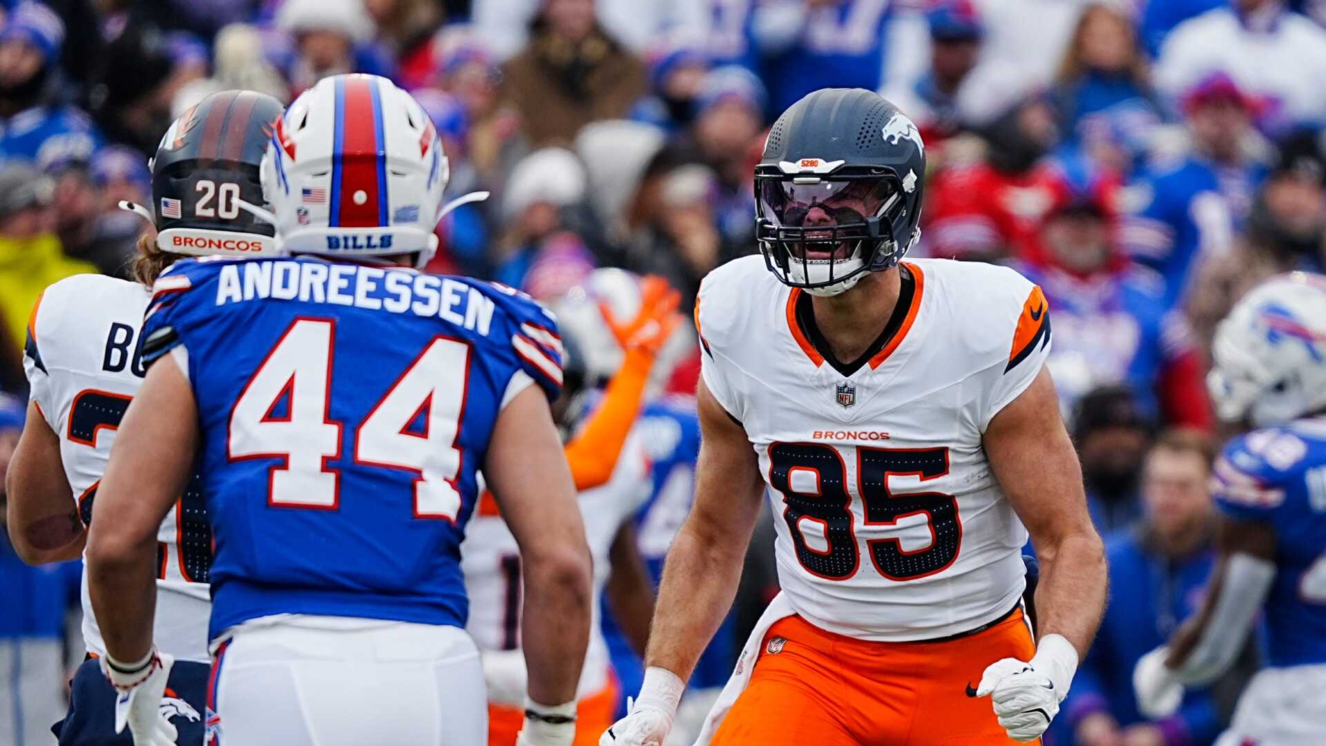 Broncos TE Lucas Krull signs exclusive rights tender