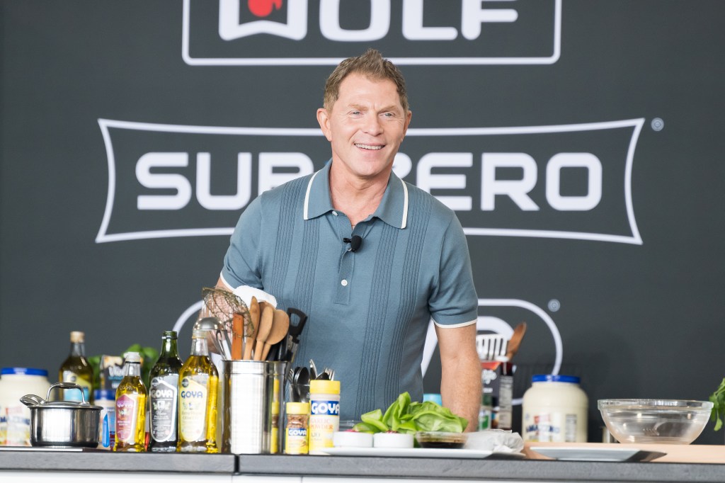 Bobby Flay and new girlfriend Brooke Williamson make public debut at ...
