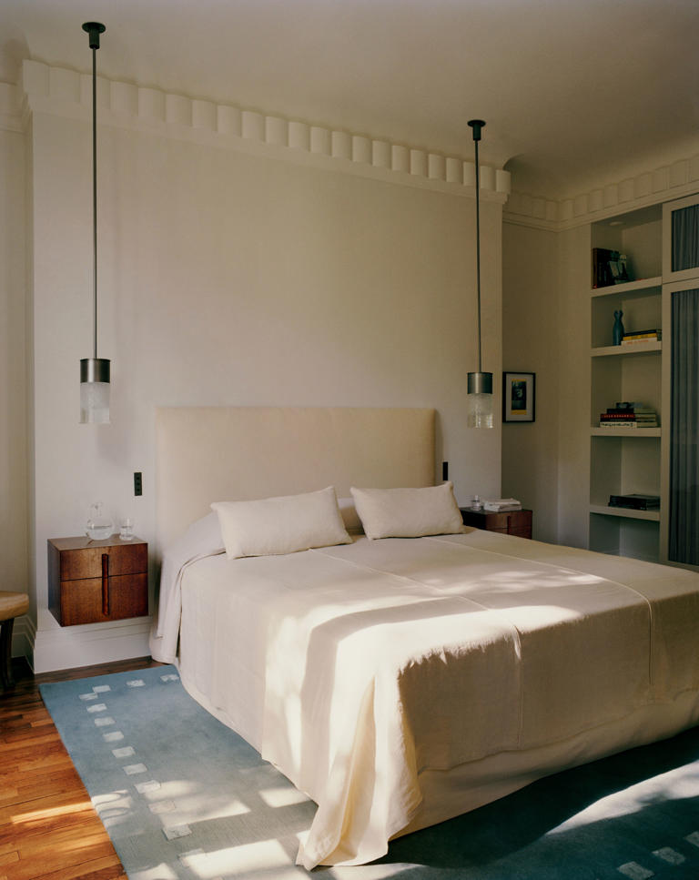 Un luxueux appartement Art déco face à la tour Eiffel