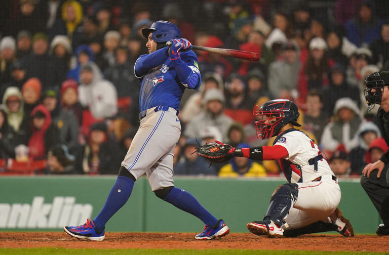 Instant Reaction: George Springer hit three two-out RBI singles in Blue Jays’ 6-2 victory over ...