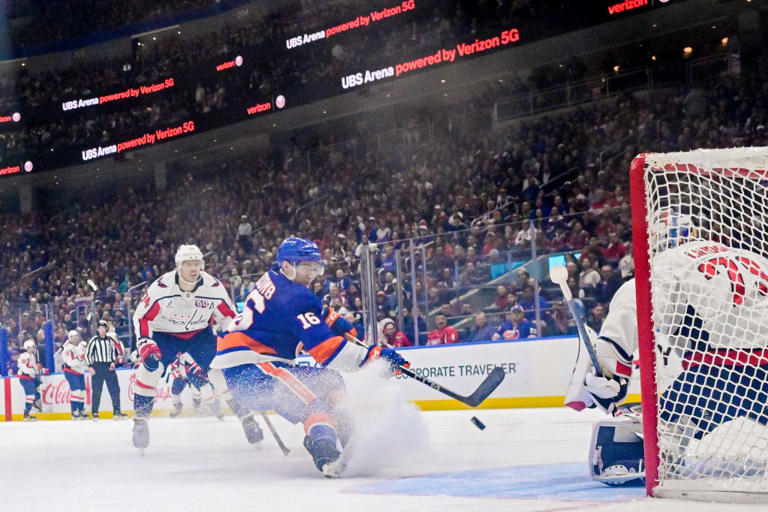 Marc Gatcomb’s Islanders goals a footnote to Alex Ovechkin’s historic ...
