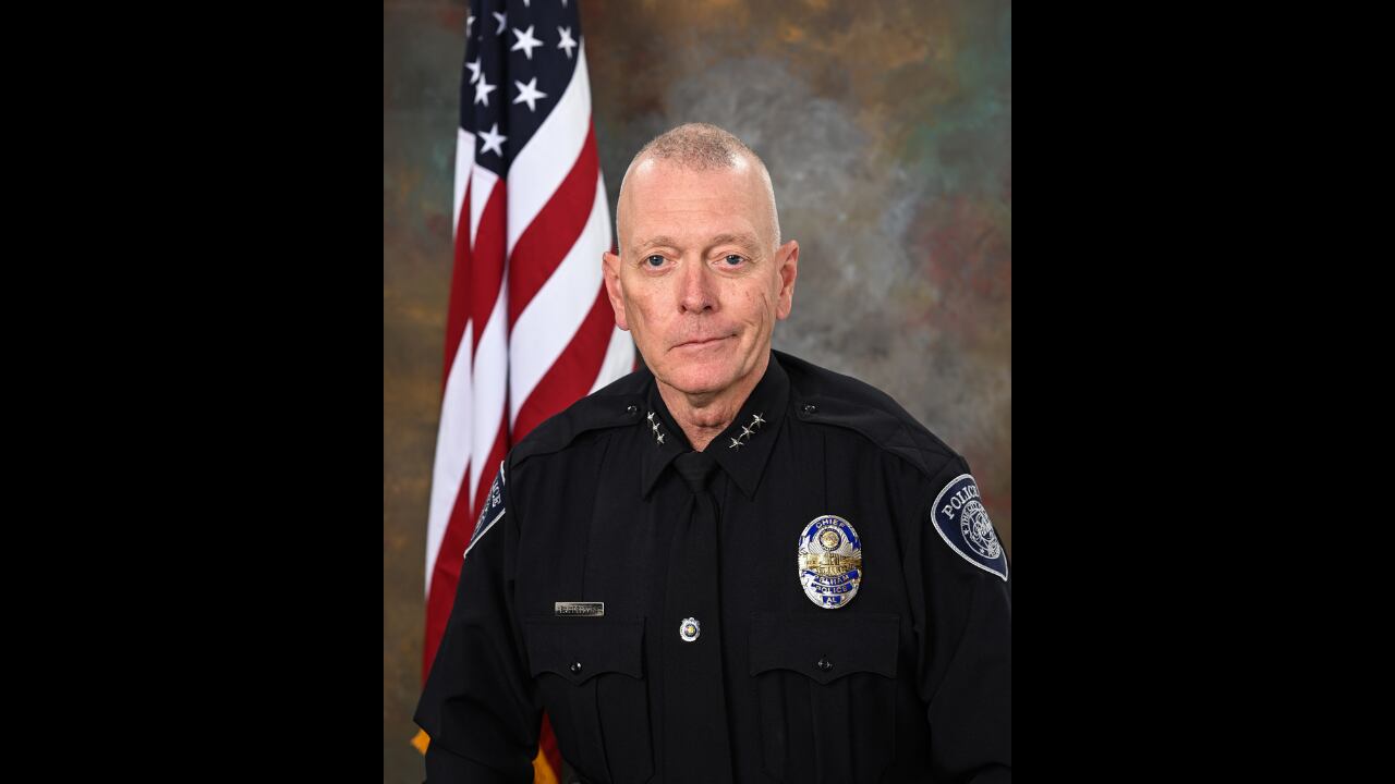 Edward Delmore sworn in as new Pelham police chief