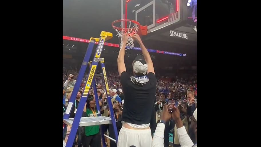 Florida's 7'9" Center Olivier Rioux Cut Down Net Without a Ladder One ...