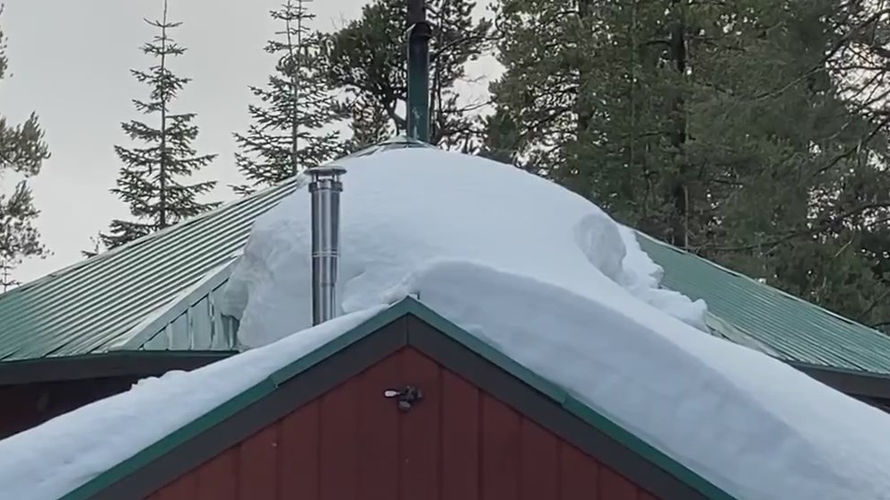 Hazardous slabs of snow begin to slide off Tahoe rooftops