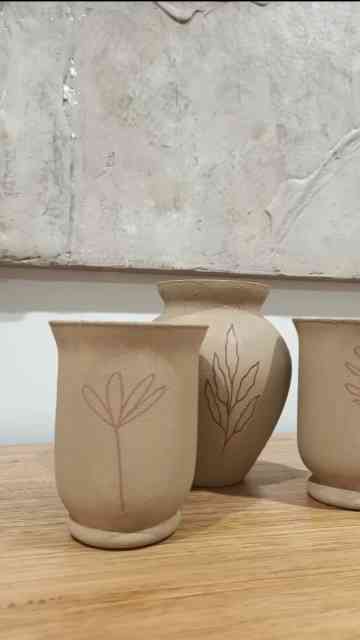 DIY Cricut Maker Project – Glass Jars & Paint Texture