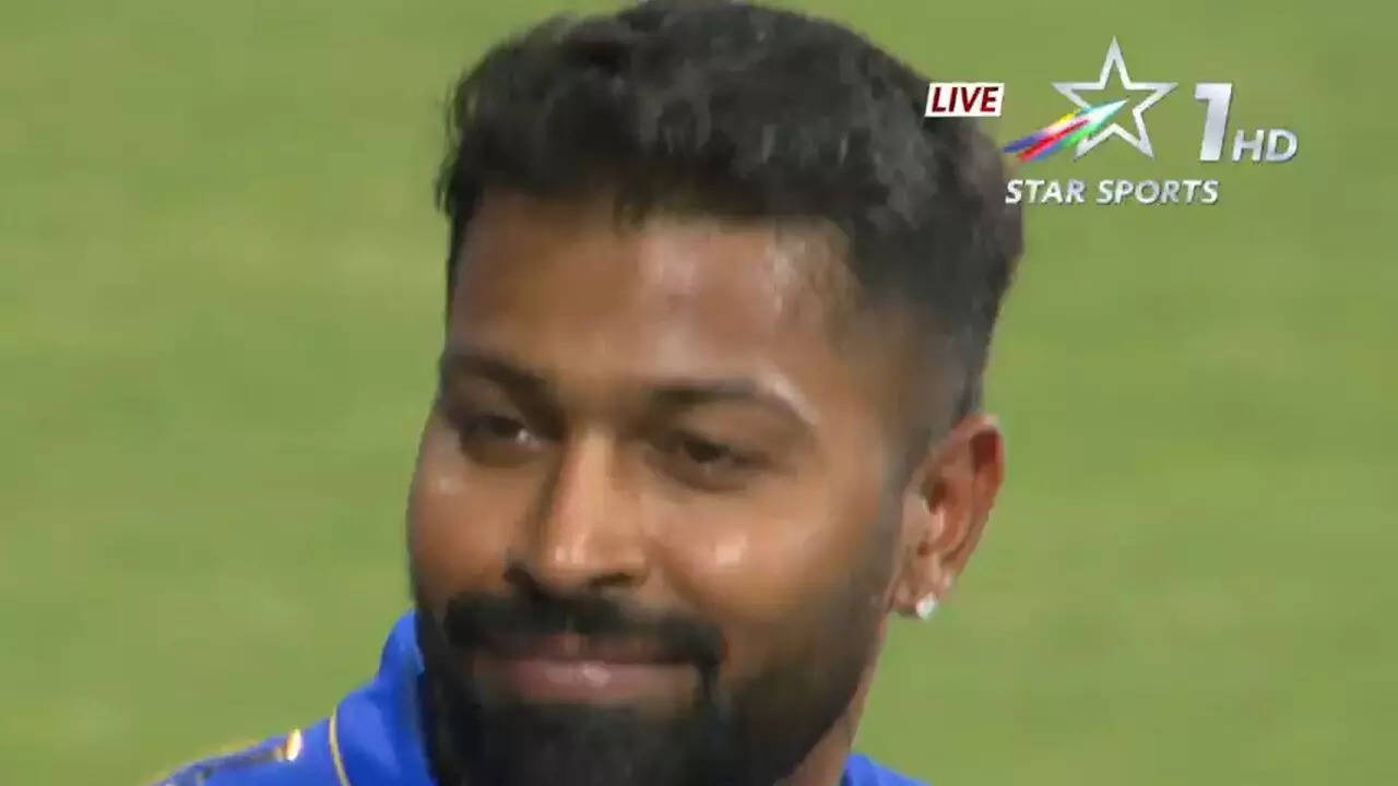 Hardik Pandya turns emotional after MI's 4th IPL 2025 loss, gets ...