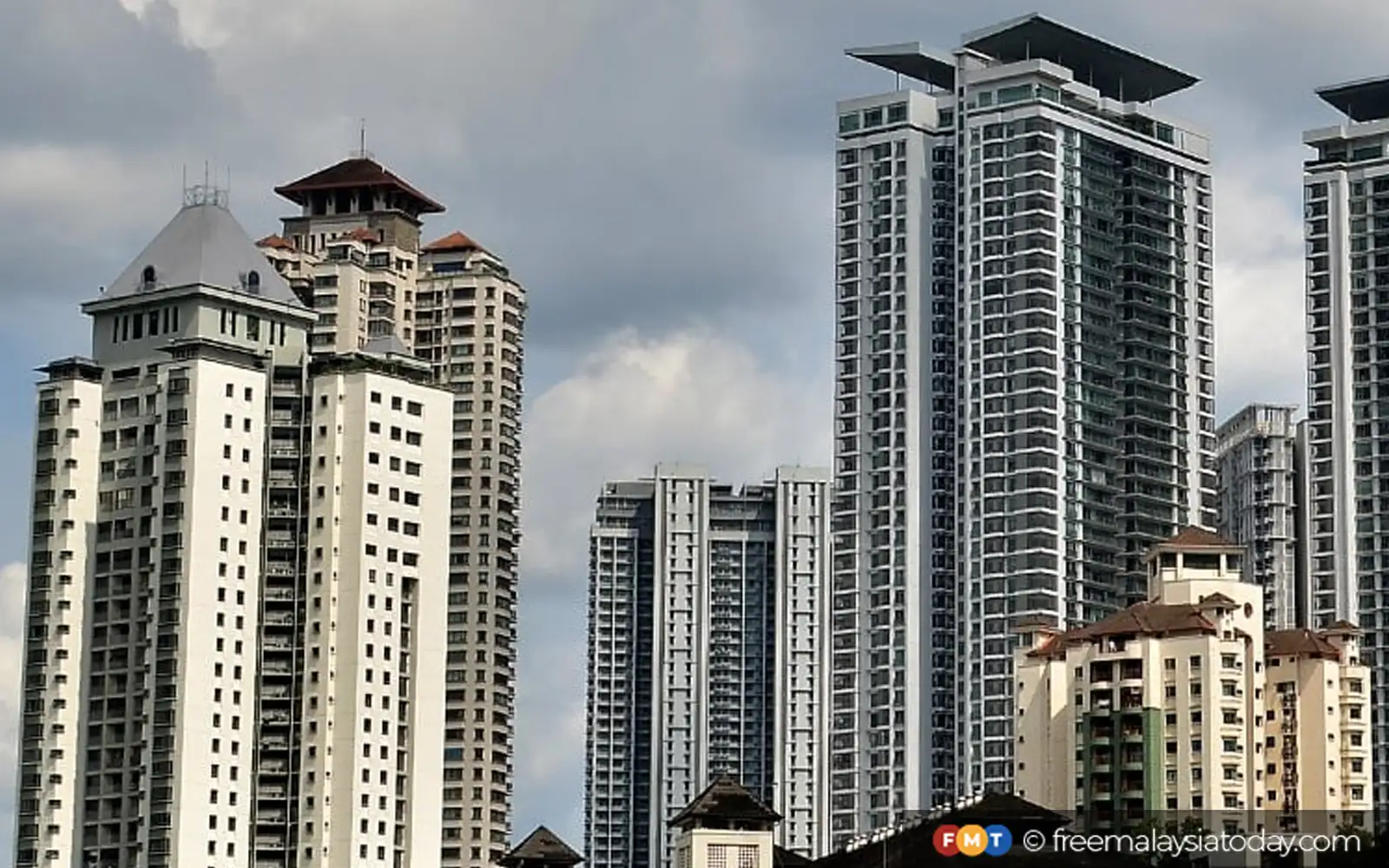 Enact child safety laws for high-rise residential buildings, says Suhakam