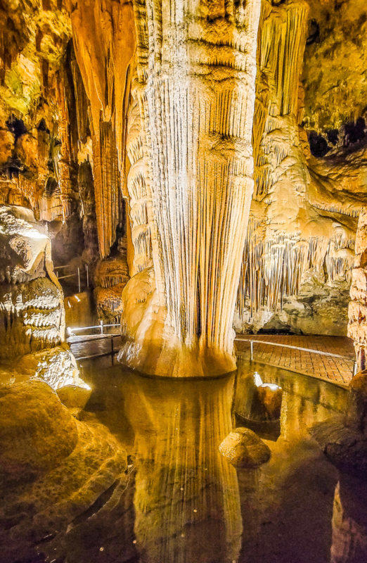 How To Visit Luray Caverns, Virginia: Geology’s Hall of Fame