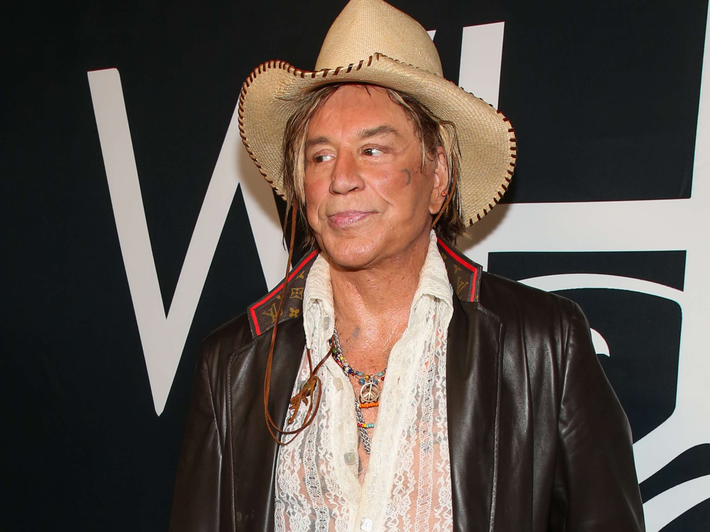 Inside Mickey Rourke's career from Oscar nominee to Robert De Niro feud