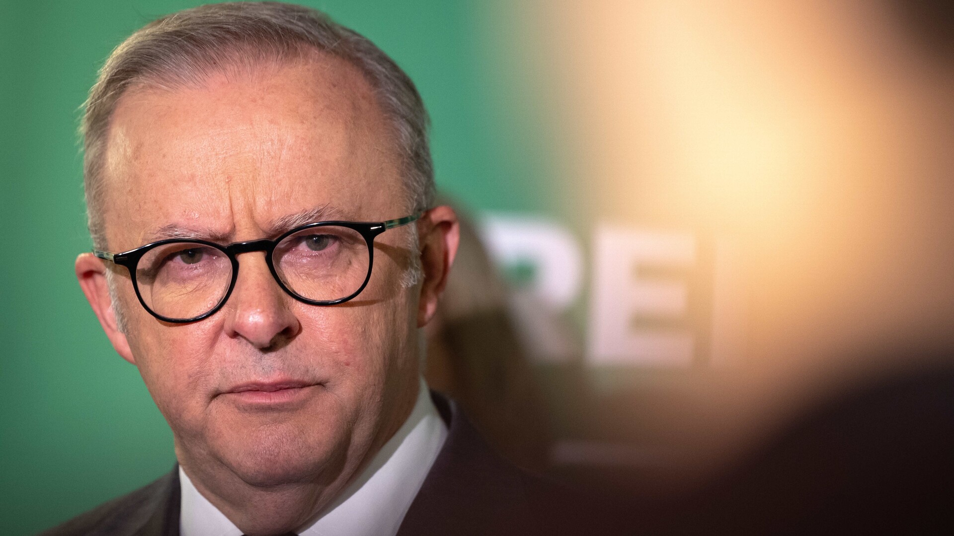 Albanese's 'lacklustre' campaign is nothing but 'entertainment'