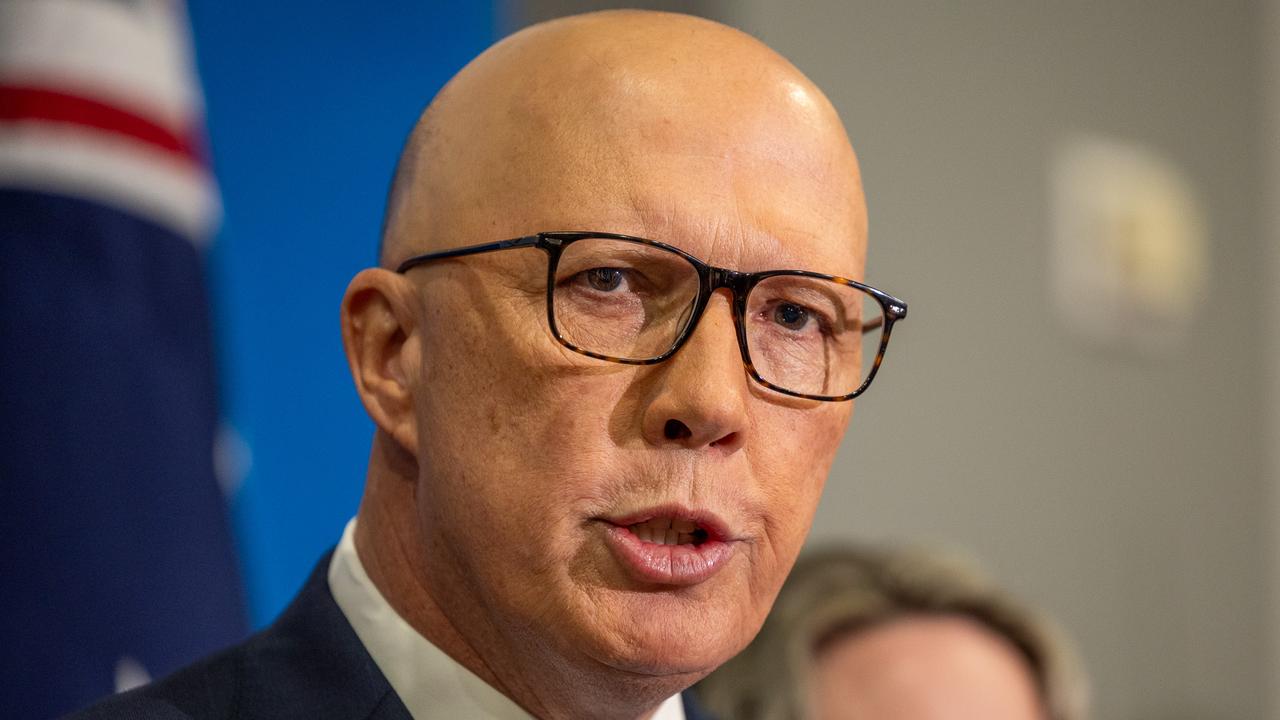 Dutton’s dad suffers heart attack