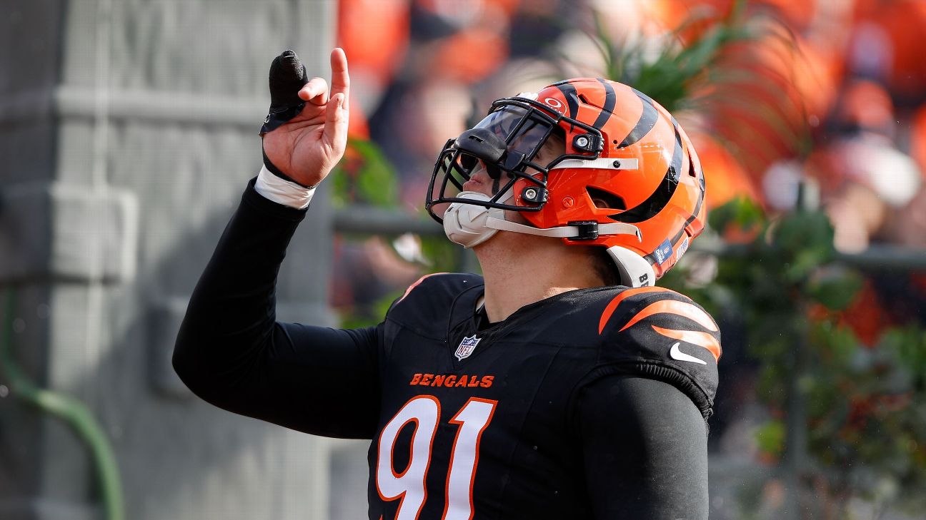 Chase, Higgins deals shape Bengals' Hendrickson decision