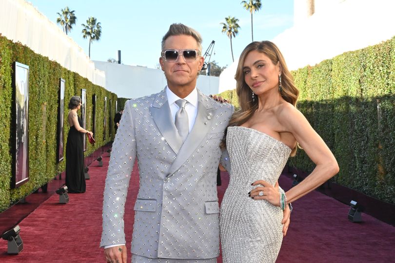 Robbie Williams diagnosed with '17th century pirate disease' after ...