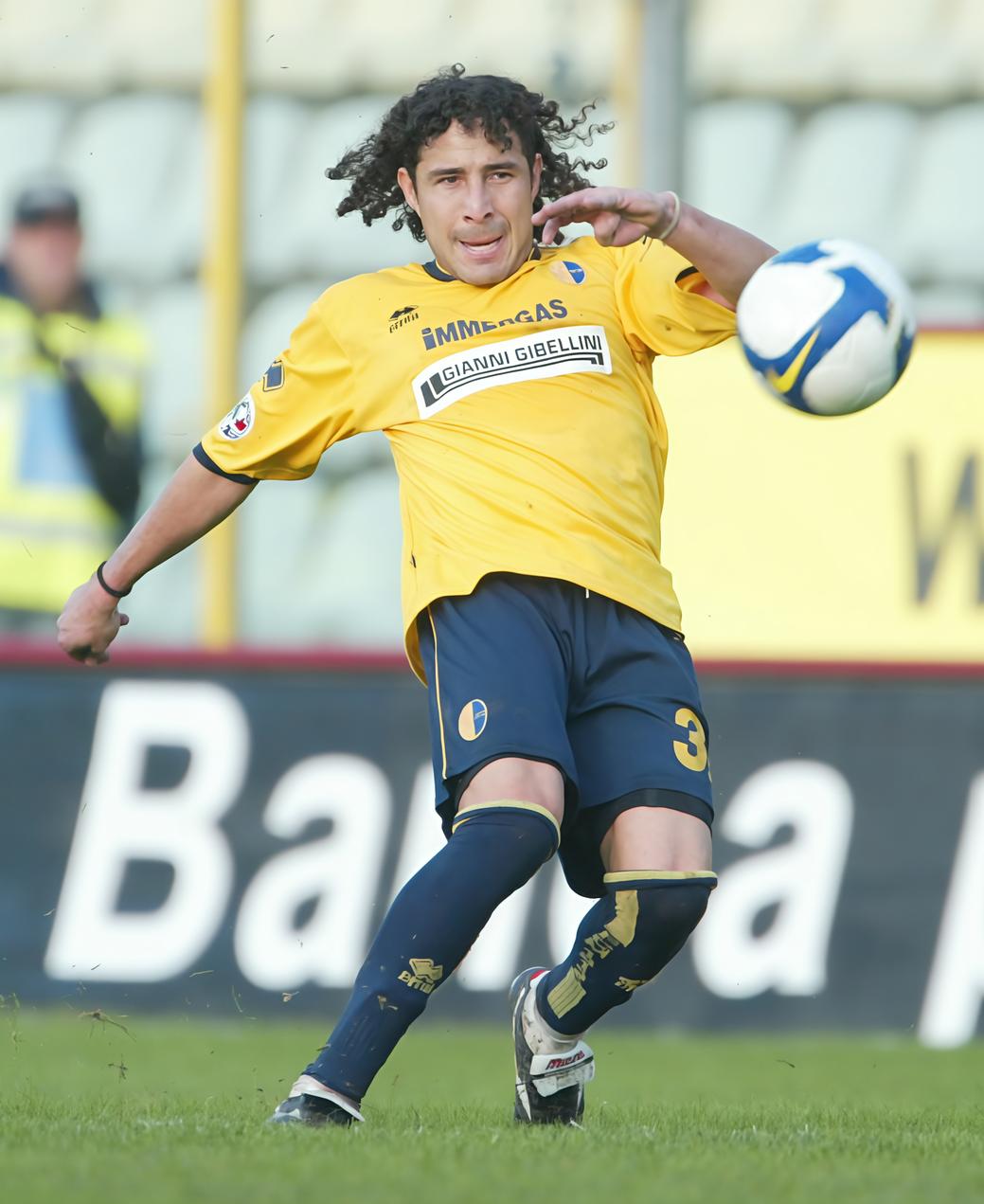 Cordoglio a Modena per la scomparsa del calciatore simbolo della ...