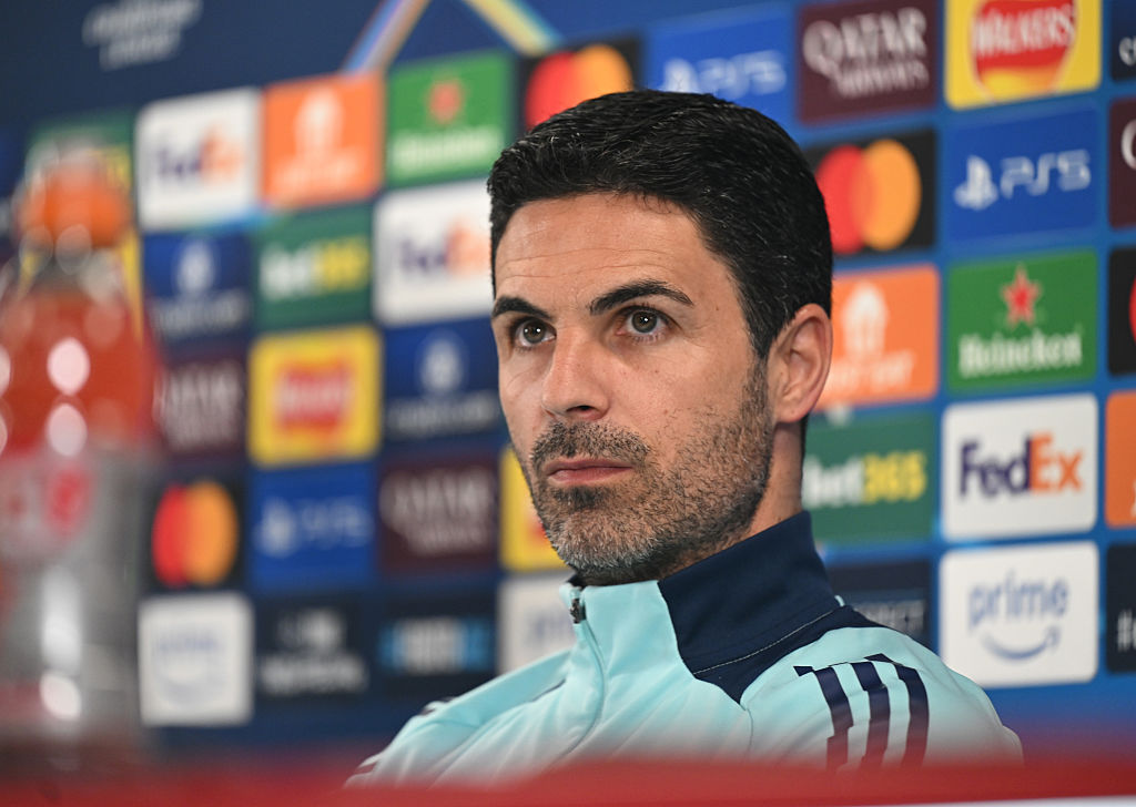 Gunners defender branded 'not Arsenal' by club legend in brutal assessment