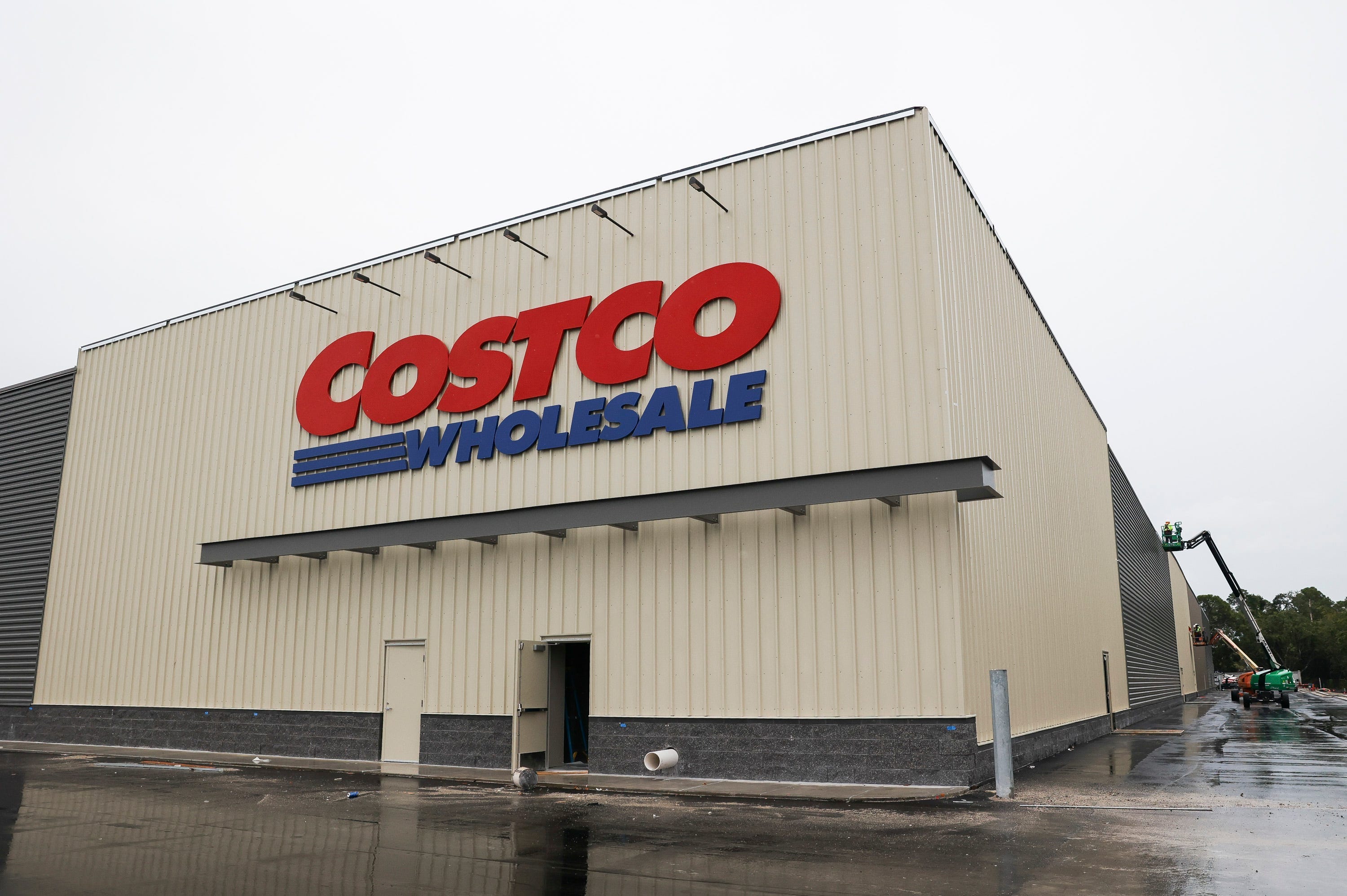 Are grocery stores open Easter 2025? See details for Costco, Walmart ...