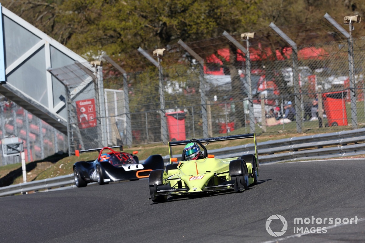 Windley tops new 750MC winners with 750 Formula glory at Brands Hatch