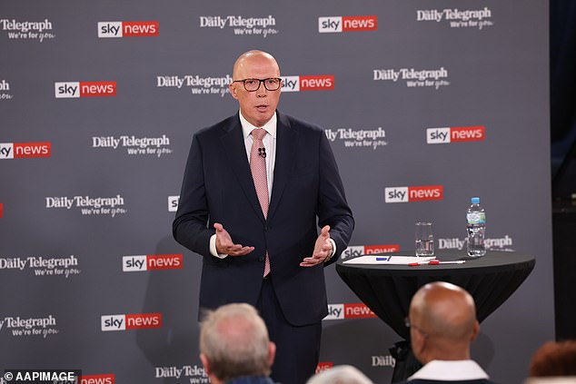 Peter Dutton's father has heart attack before Anthony Albanese debate