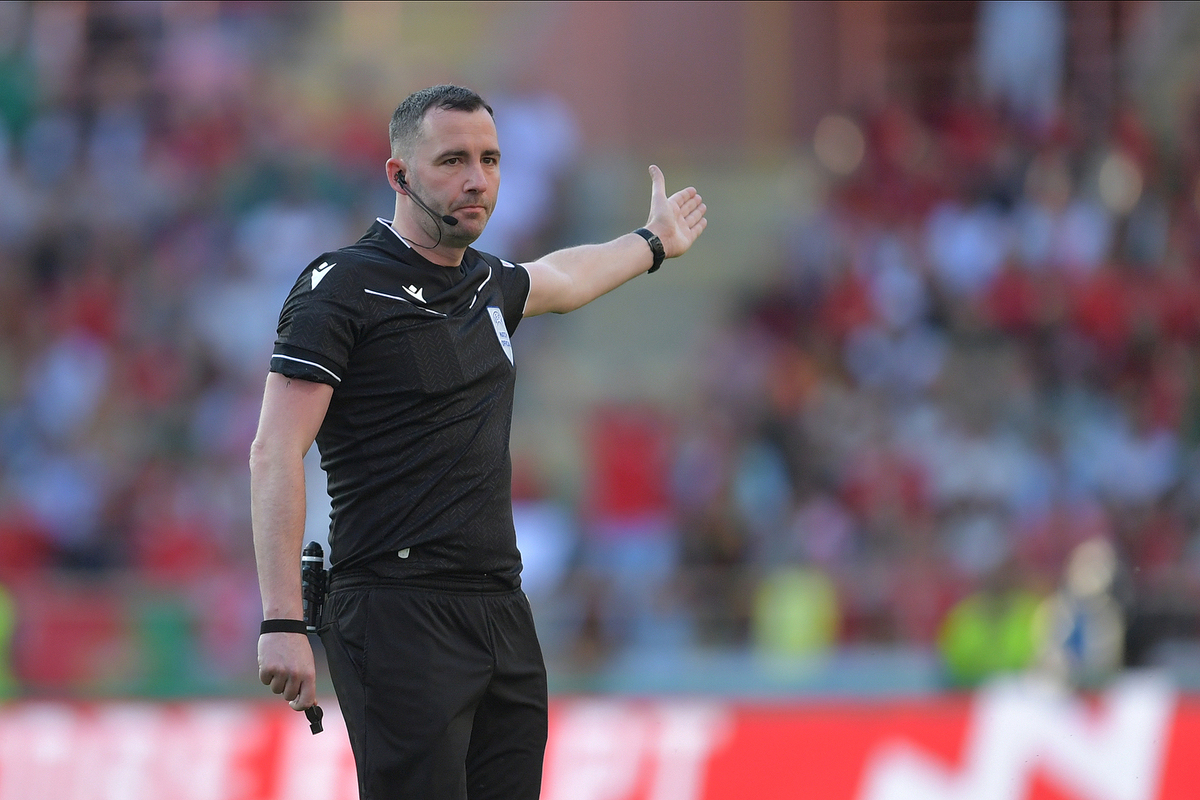 Premier League referees announced: Matchweek 32