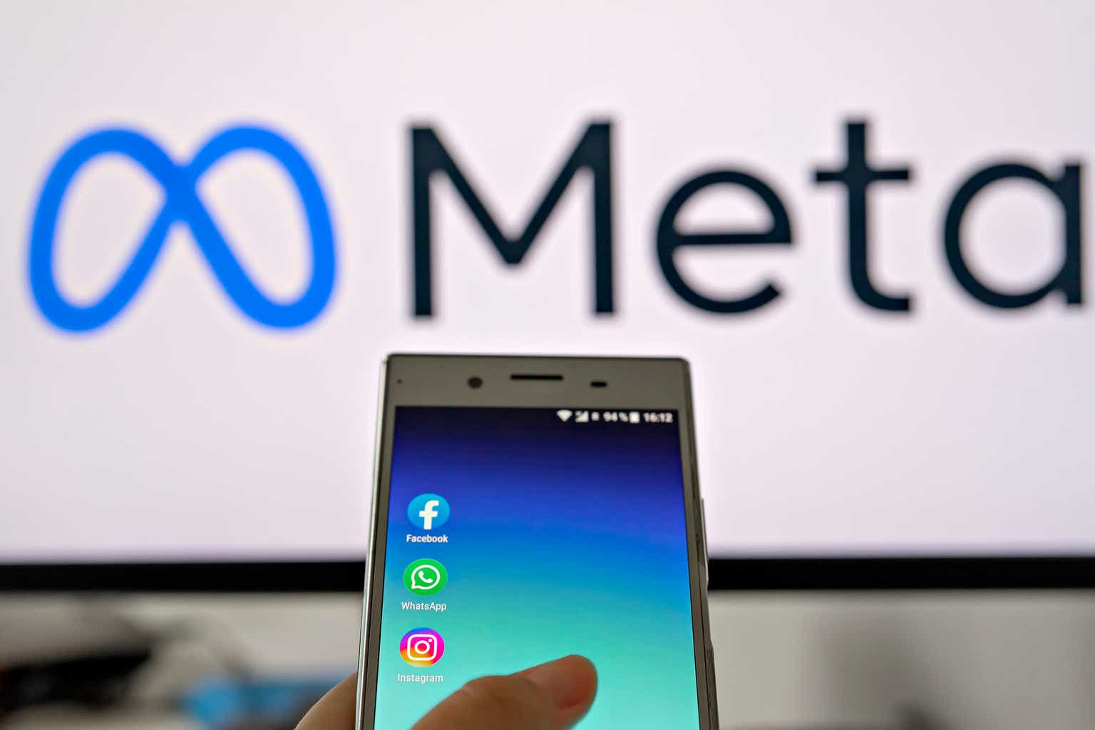 Meta brings 'Teen Accounts' to FB, Messenger; new safety measures added ...