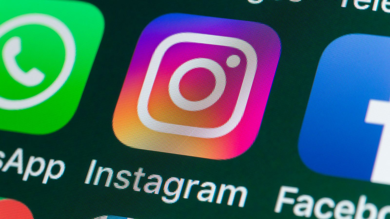 Instagram owner announces new restrictions for teenage users