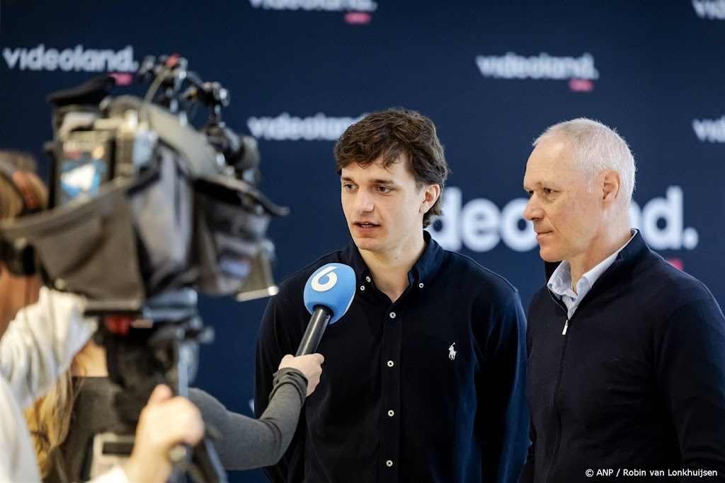 Ook Hans Kesting en Chantal Janzen in serie over Van Basten