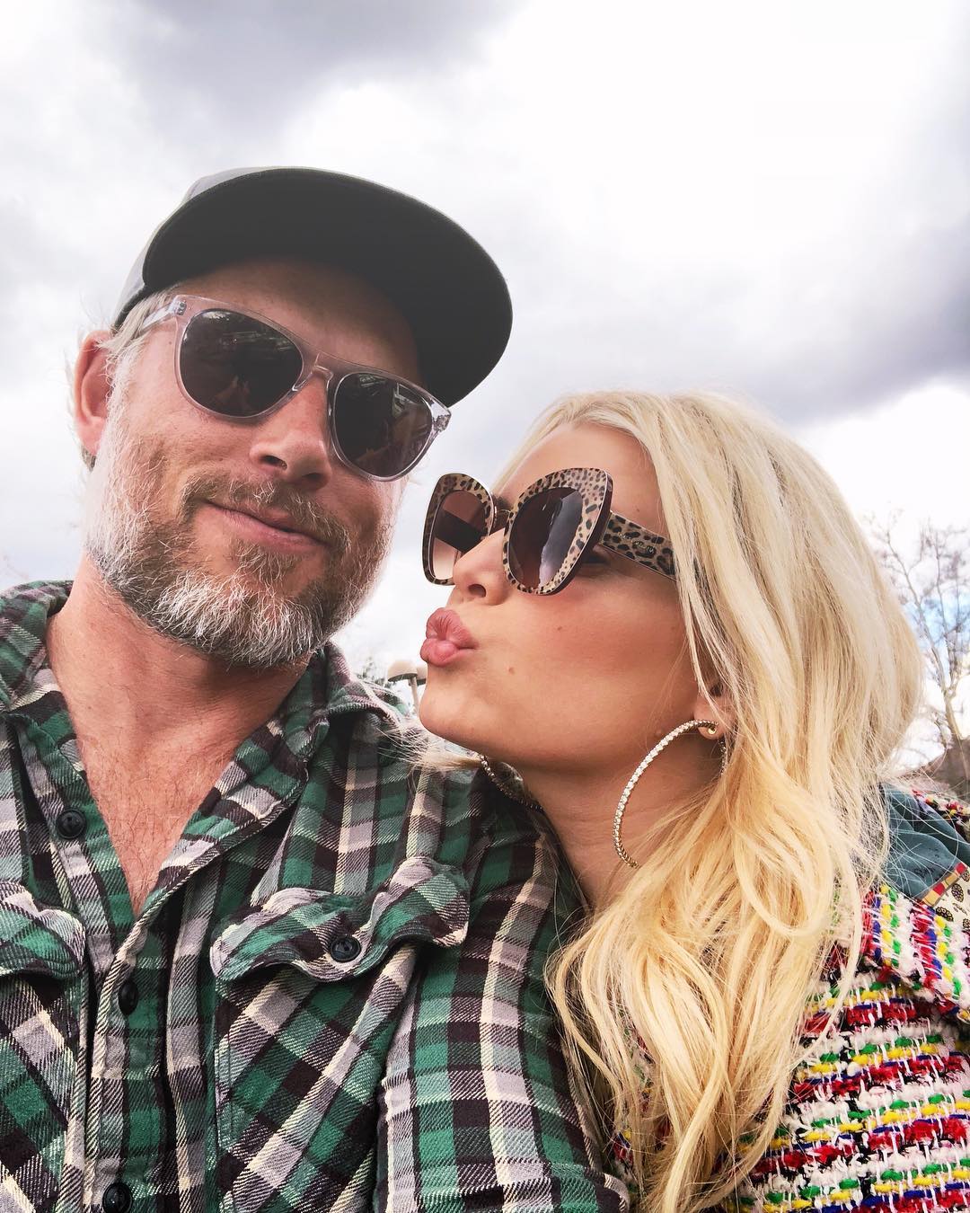 Stone Faced Jessica Simpson Estranged Husband Eric Johnson Keep Their